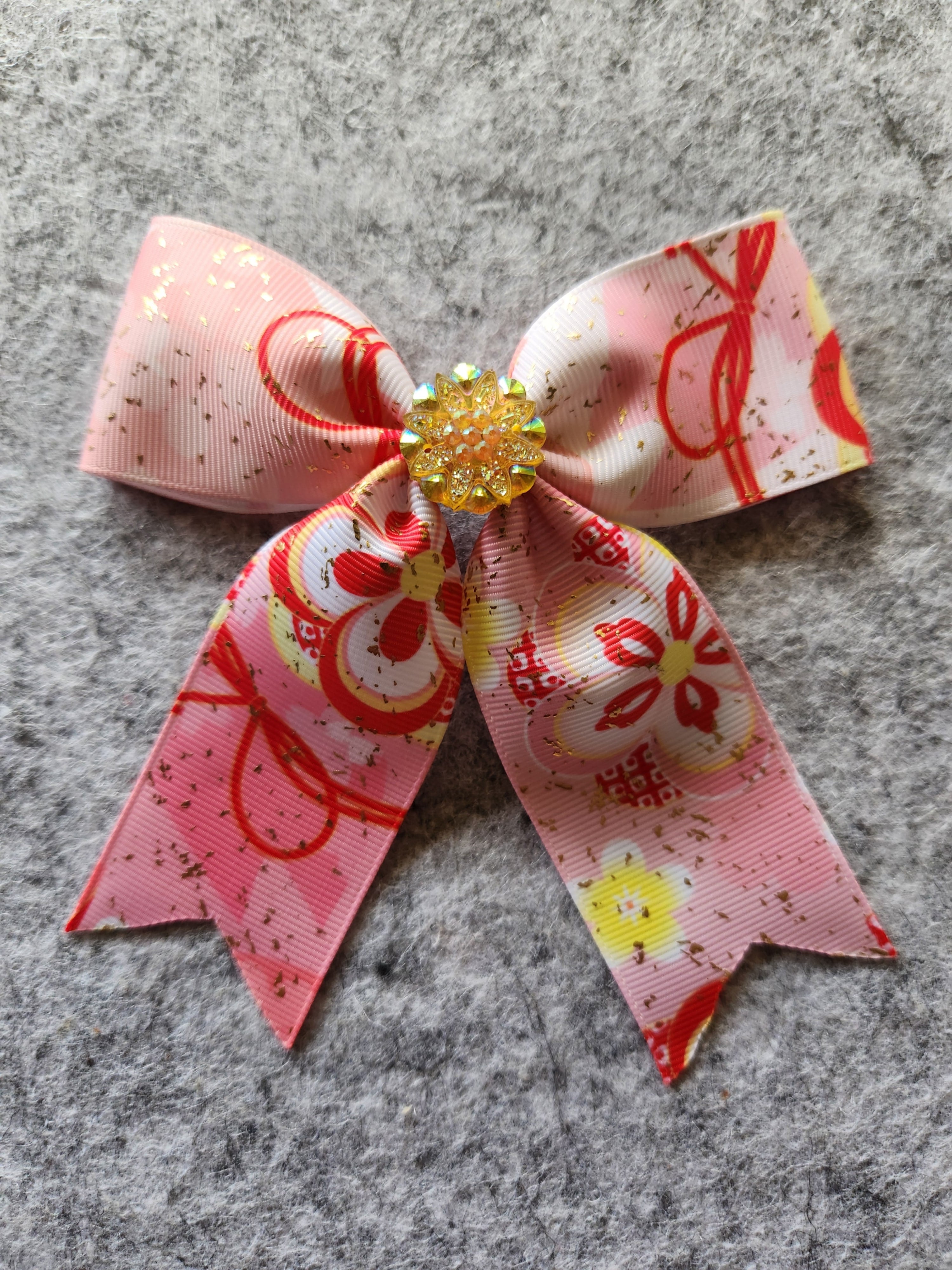 Single Tail Bow #18 | Mandy's Custom Bows